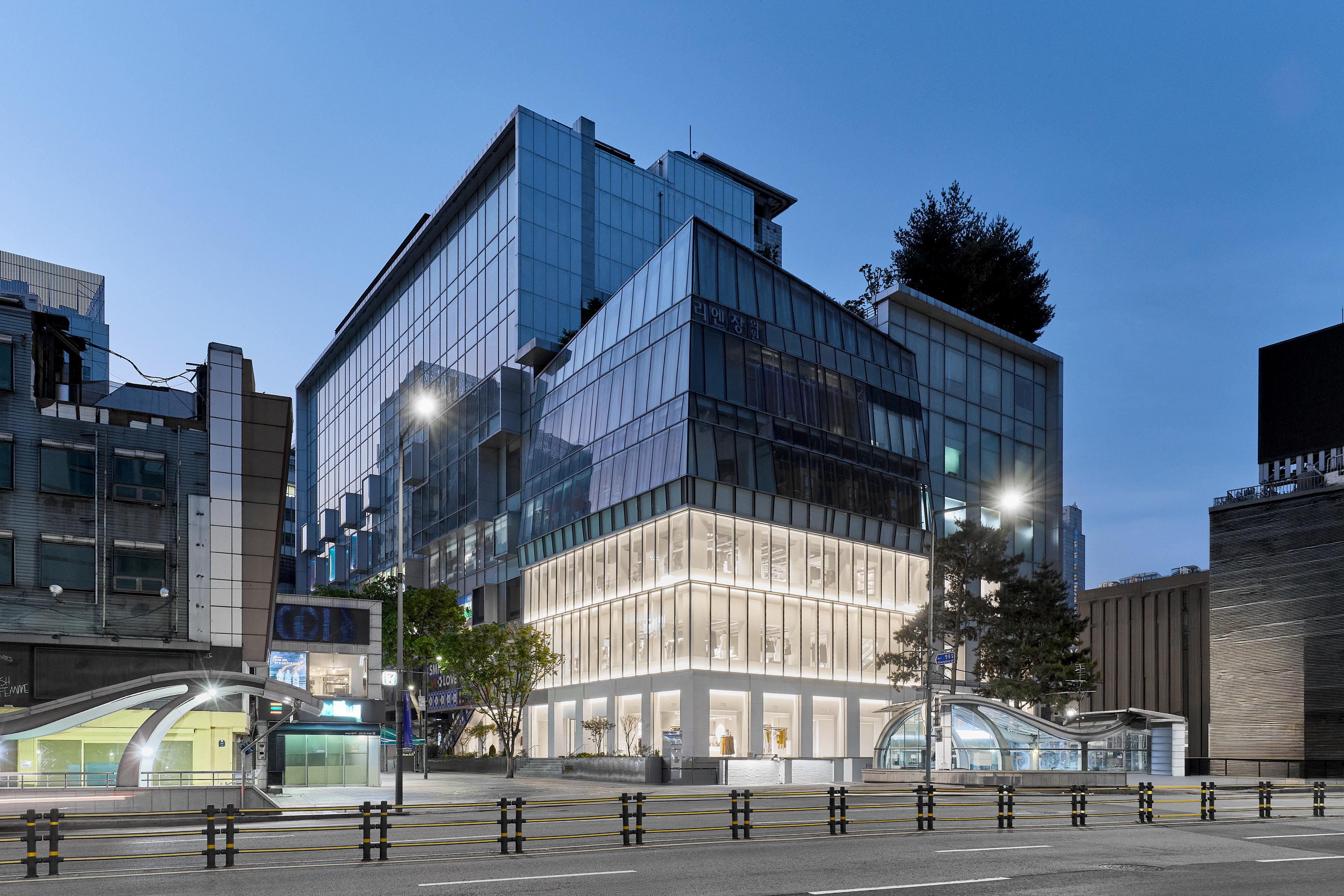 INDITEX | ZARA NOON SQUARE